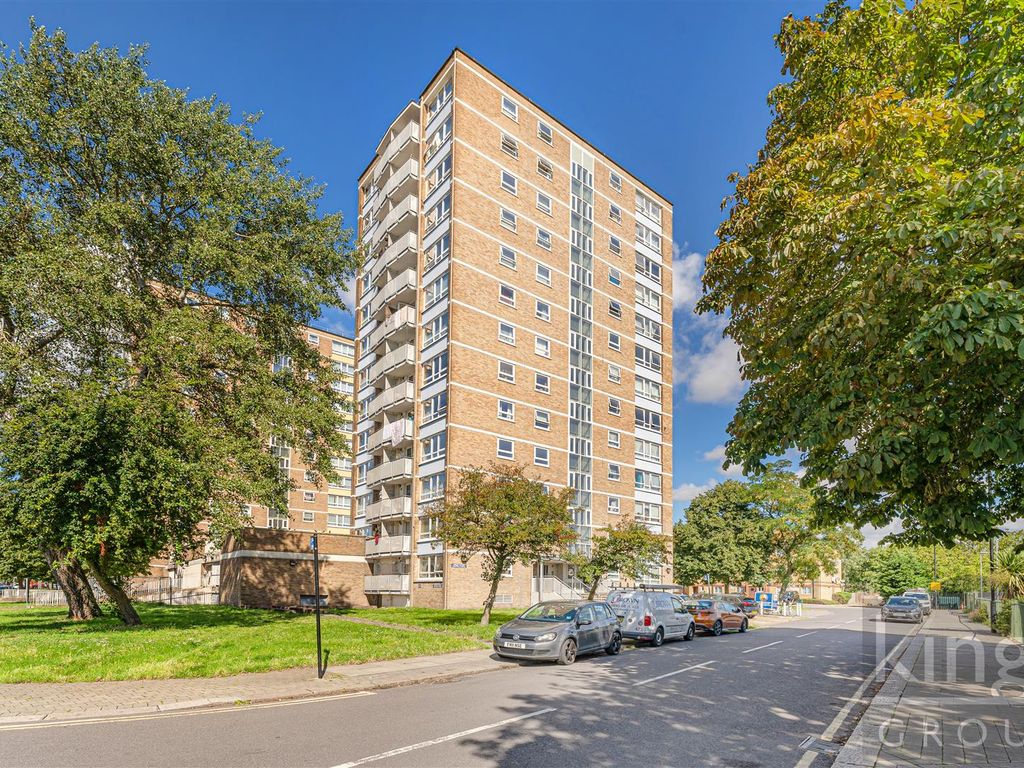 1 bed flat for sale in Eastfield Road, Enfield EN3, £159,995 - Zoopla