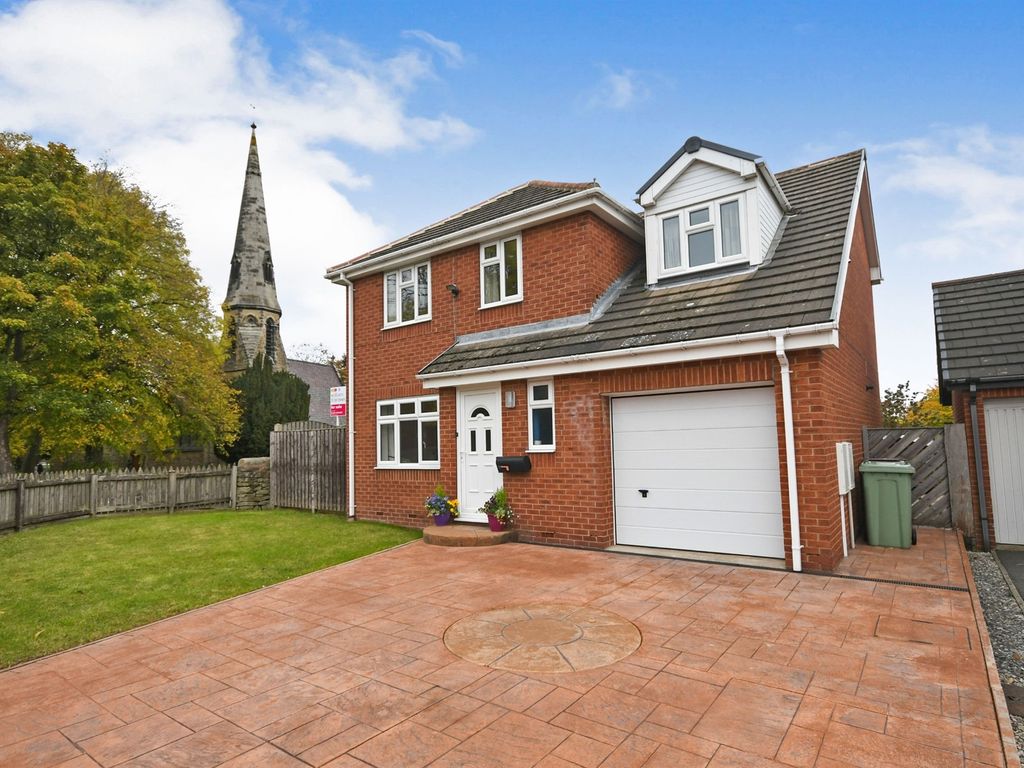 4 bed detached house for sale in Old School Lane, Calow, Chesterfield ...