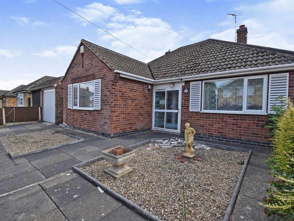 2 Bed Detached Bungalow For Sale In Willow Road Blaby Leicester Le8