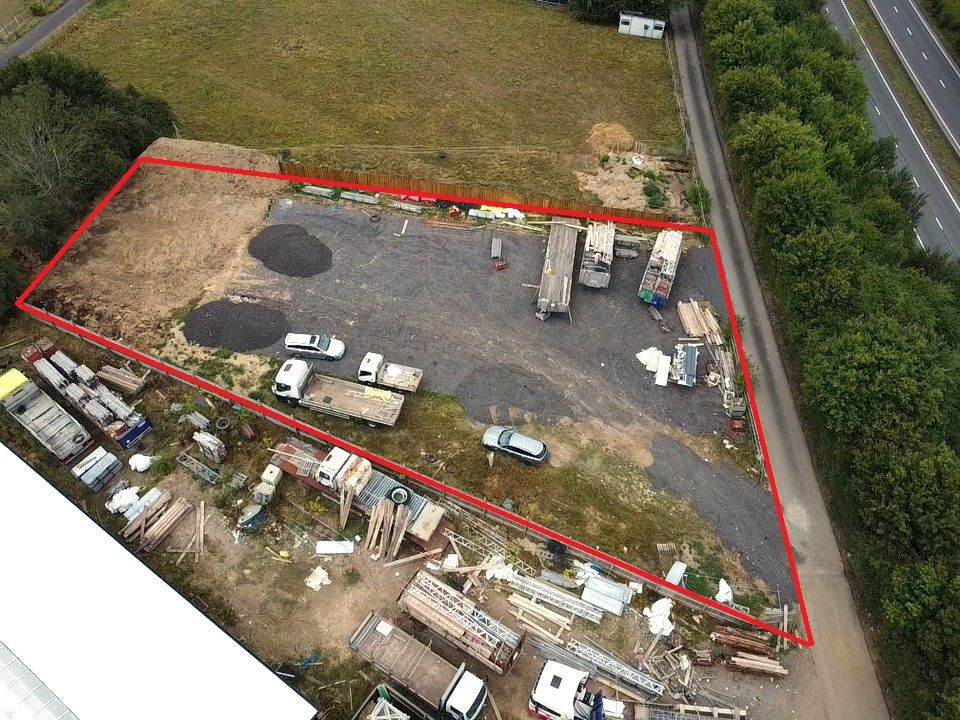 Chipperfield Road, Kings Langley WD4, Industrial to let, £72,000 pa ...