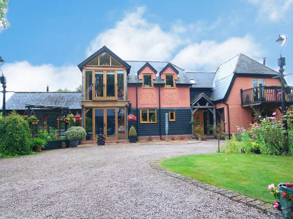 5 bed detached house for sale in Chimney Street, Hundon, Sudbury ...