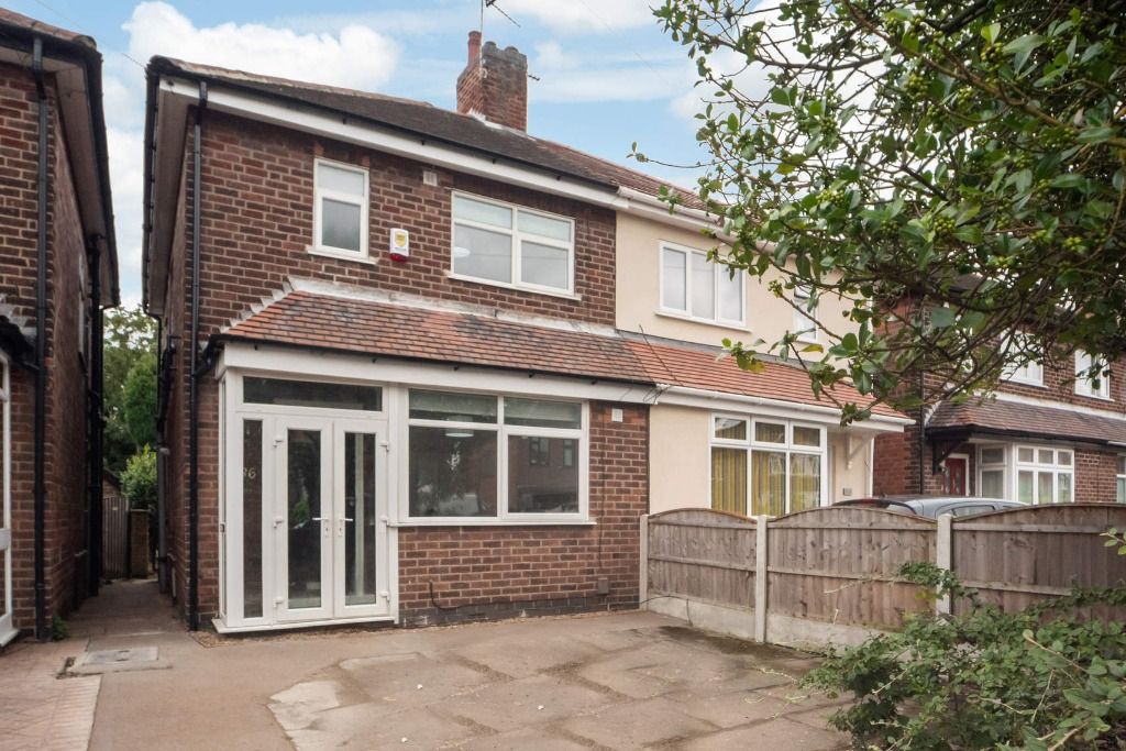 4 Bed Semi Detached House To Rent In Warwick Avenue Beeston