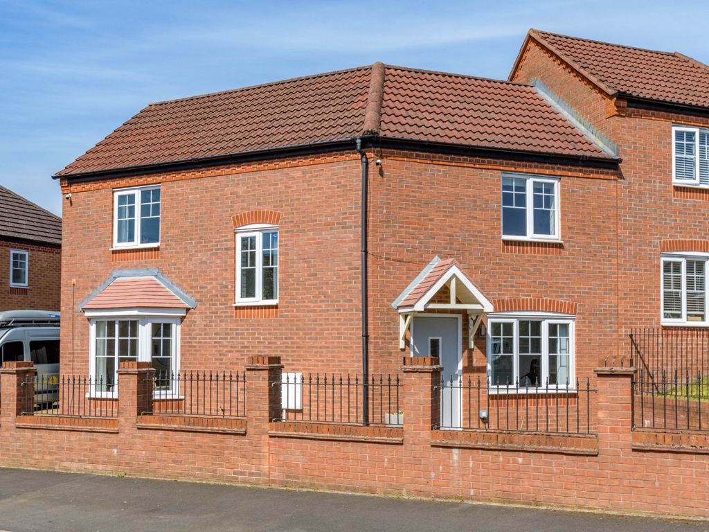 3 Bed Semi Detached House For Sale In Ley Hill Farm Road Birmingham