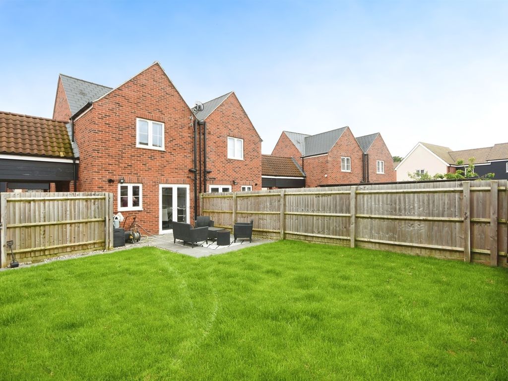 2 bed semi-detached house for sale in Foxglove Avenue, Chelmsford CM1 ...