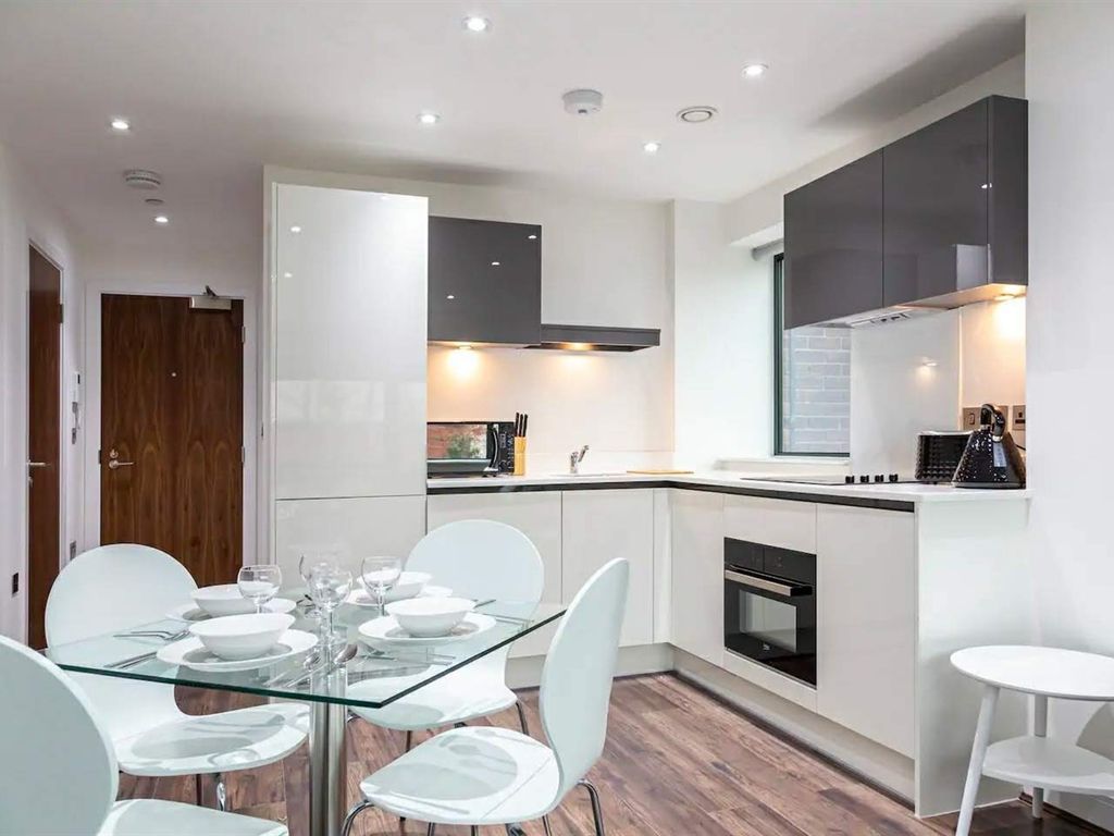 1 bed flat to rent in Edwards Road, Erdington, Birmingham B24, £825 pcm ...