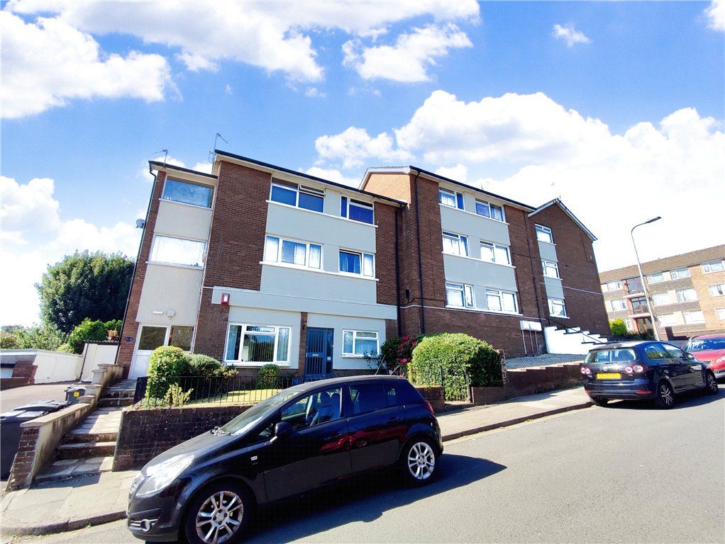 2 bed flat for sale in Highfield Road, Roath Park Lake (Cusp), Cardiff ...