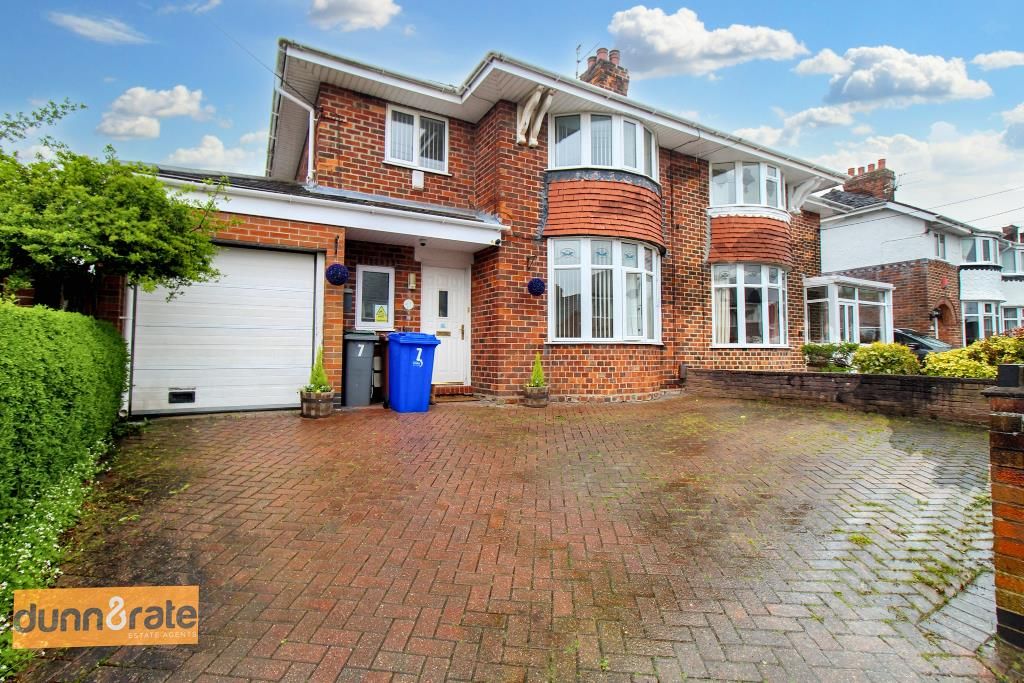 3 Bed Semi Detached House For Sale In Gilman Avenue Baddeley Edge
