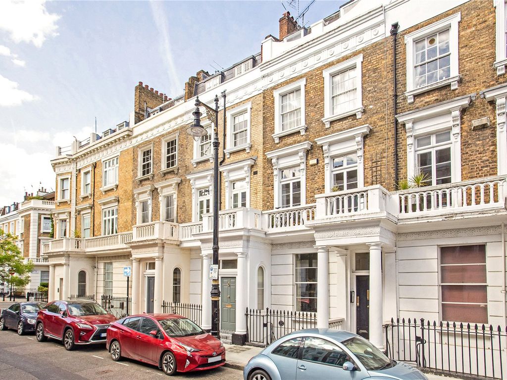 3 bed terraced house for sale in Alderney Street, London SW1V - Zoopla