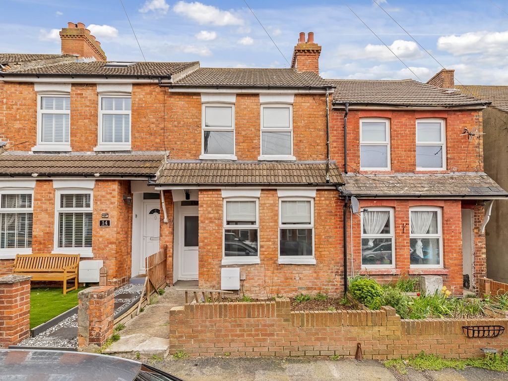 2 bed terraced house for sale in Stuart Road, Folkestone CT19, £220,000 ...