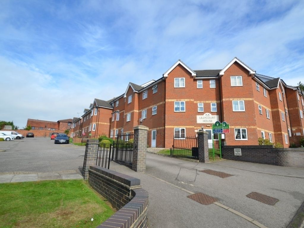 2 bed flat for sale in Lower Street, Kettering NN16 - Zoopla