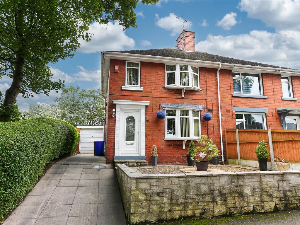 2 Bed Semi Detached House For Sale In Crossley Road Burslem Stoke On