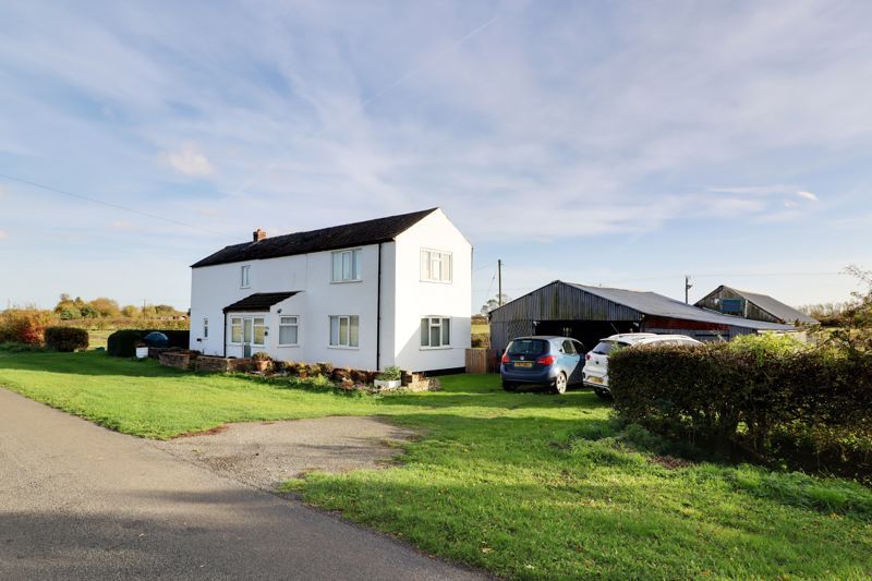 4 bed detached house for sale in Snitterby Carr, Gainsborough DN21 - Zoopla