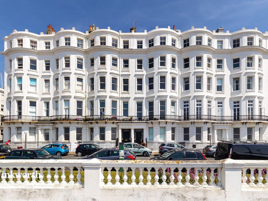 2 bed flat for sale in Clarendon Terrace, Brighton, East Sussex BN2, £ ...