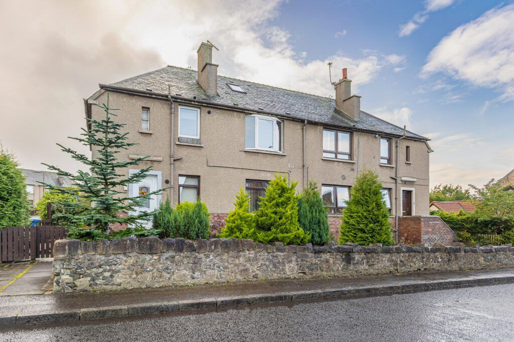 3 bed maisonette for sale in 33 Main Street, Linlithgow EH49, £170,000 ...