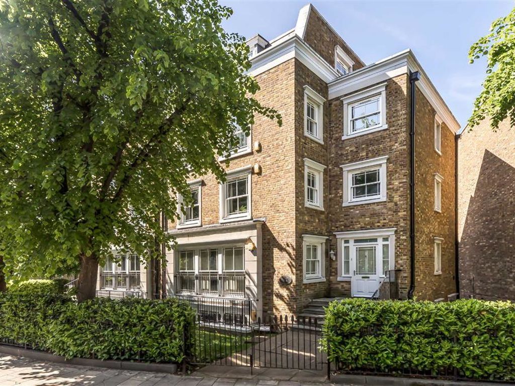 2 bed flat for sale in Stockwell Park Road, London SW9, £625,000 - Zoopla