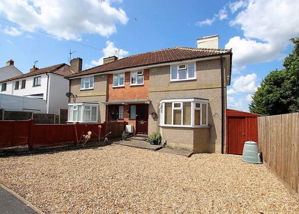 3 Bed Semi Detached House For Sale In Ripley Road Tilehurst Reading