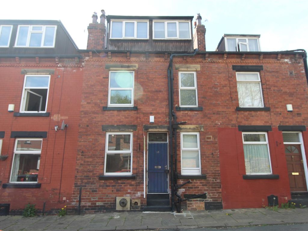 3 bed terraced house to rent in Vicarage Terrace, Leeds LS5 - Zoopla