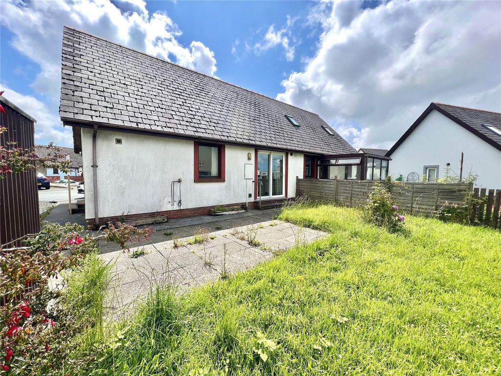 2 bed bungalow for sale in Llain Drigarn, Crymych, Llain Drigarn ...