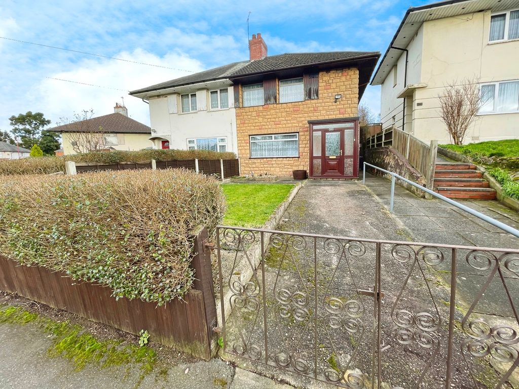 3 Bed Terraced House For Sale In Hurlingham Road Birmingham B44 £