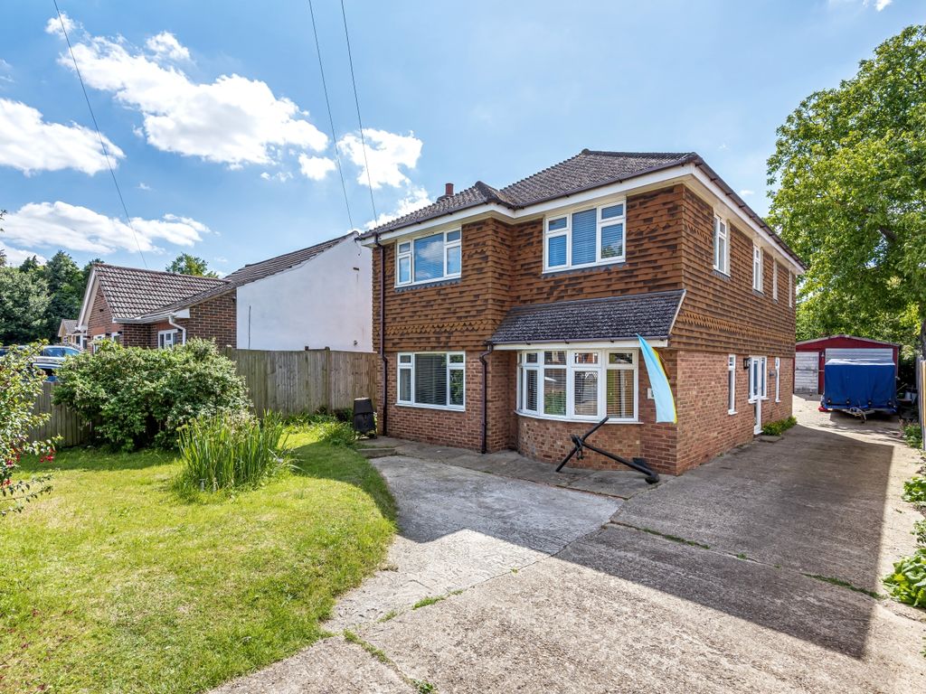 4 bed detached house for sale in Hempstead Road, Hempstead, Gillingham ...