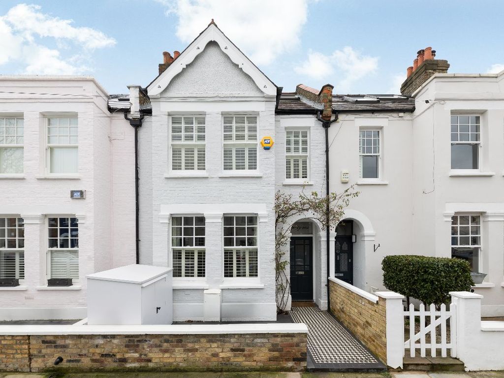 4 bed terraced house to rent in First Avenue, London SW14, £5,500 pcm ...