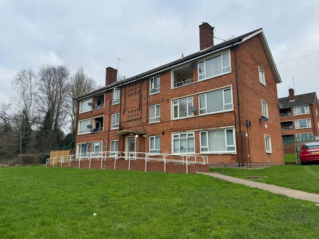 3 Bed Flat To Rent In Ferncliffe Road Harborne Birmingham B17 £1 200