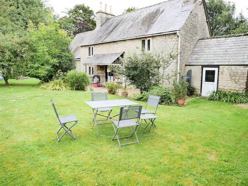 4 bed detached house for sale in Goatacre Lane, Goatacre, Calne SN11, £ ...