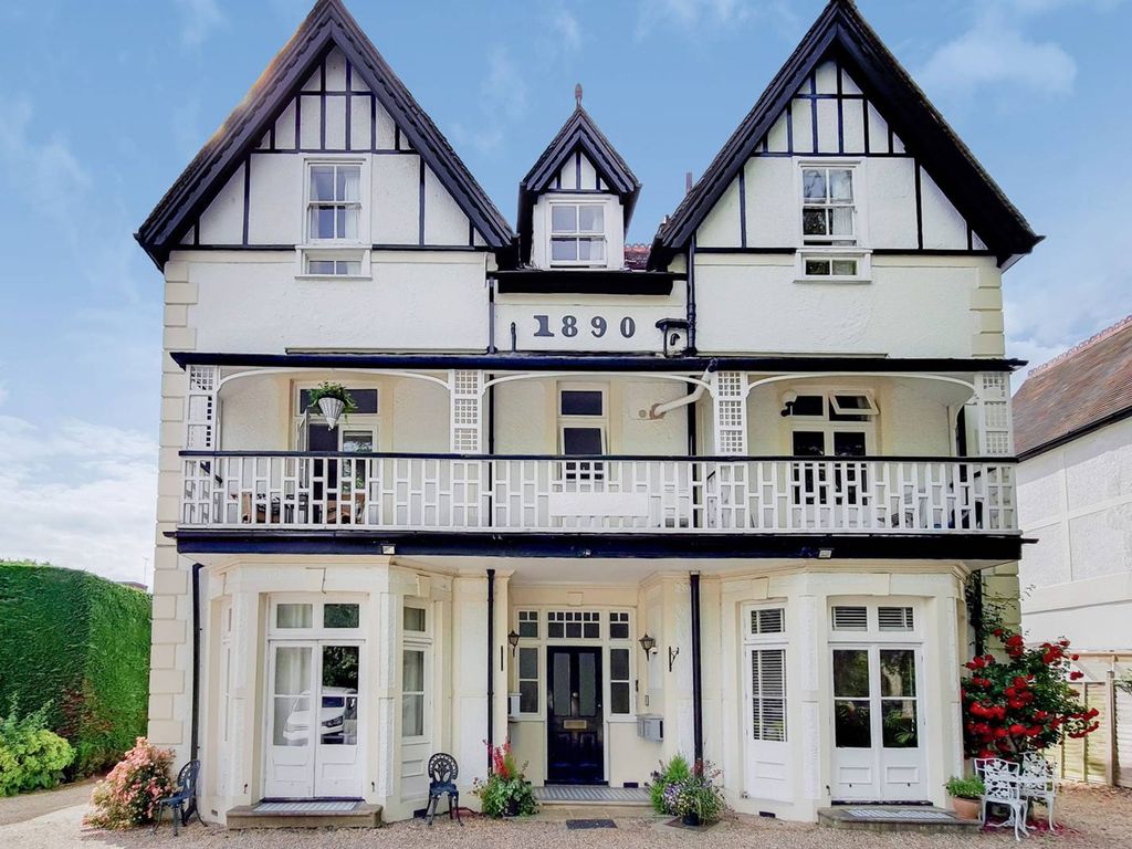 1 bed flat for sale in Ray Mead Road, Maidenhead SL6 - Zoopla