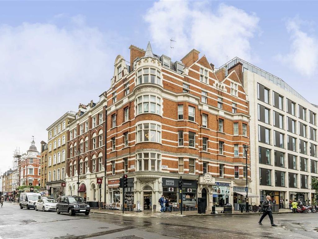 2 bed flat to rent in Berners Street, London W1T, £3,120 pcm - Zoopla