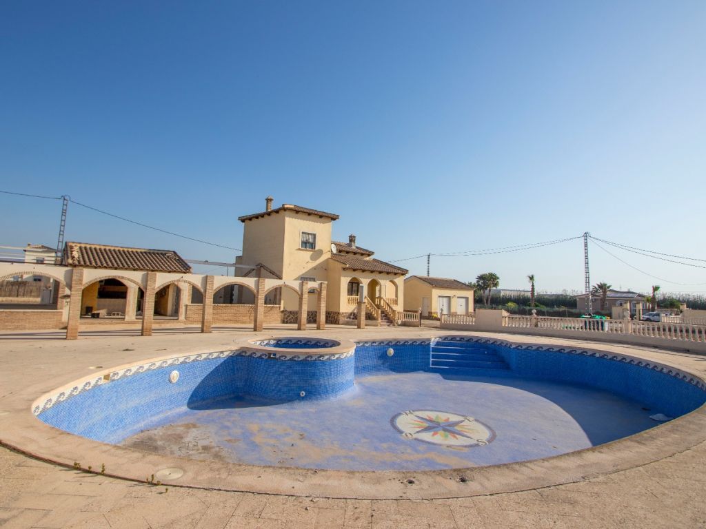 5 bed country house for sale in 03158 Catral, Alicante, Spain, £276,522 ...