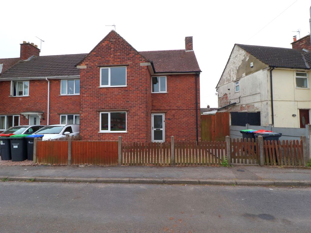 3 Bed Semi Detached House For Sale In Clumber Crescent Stanton Hill