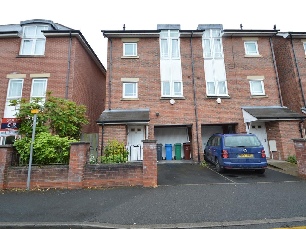 4 bed property to rent in Yew Street, Hulme, Manchester M15, £2,200 pcm ...