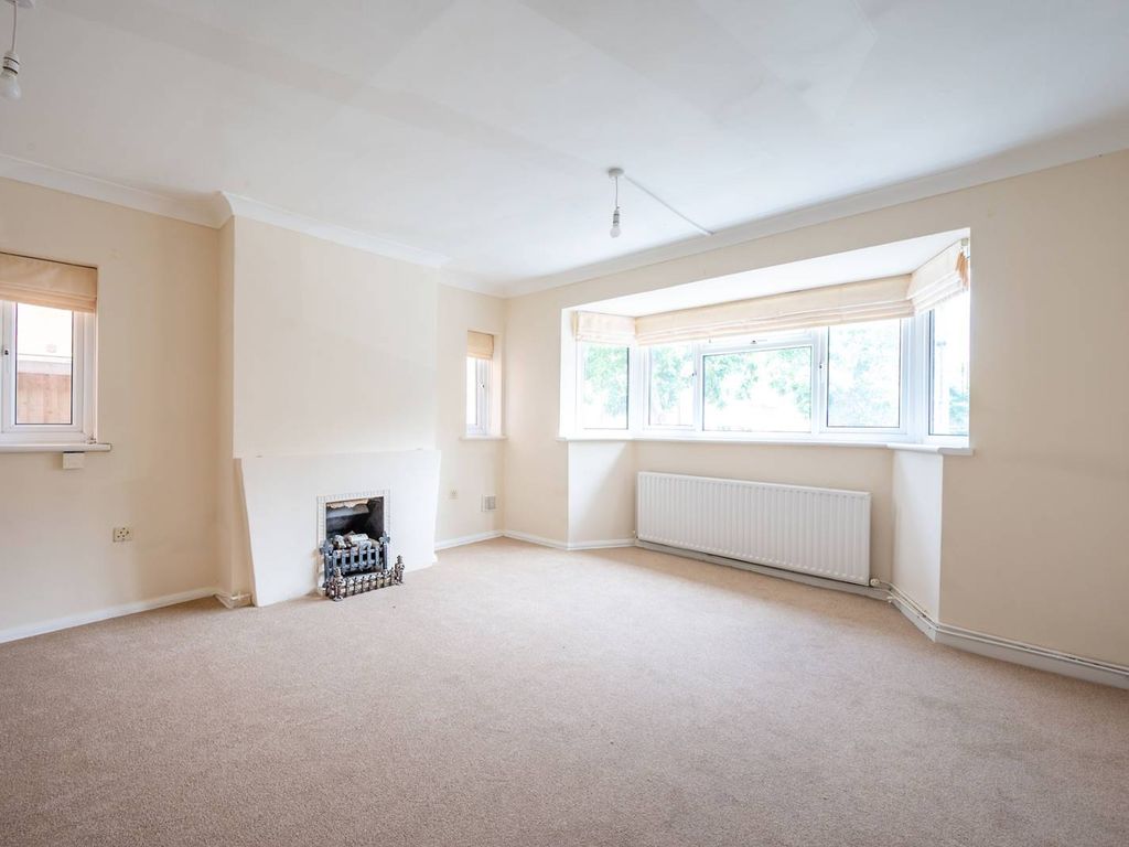 4 bed property to rent in Dora Road, Wimbledon Park, London SW19 - Zoopla