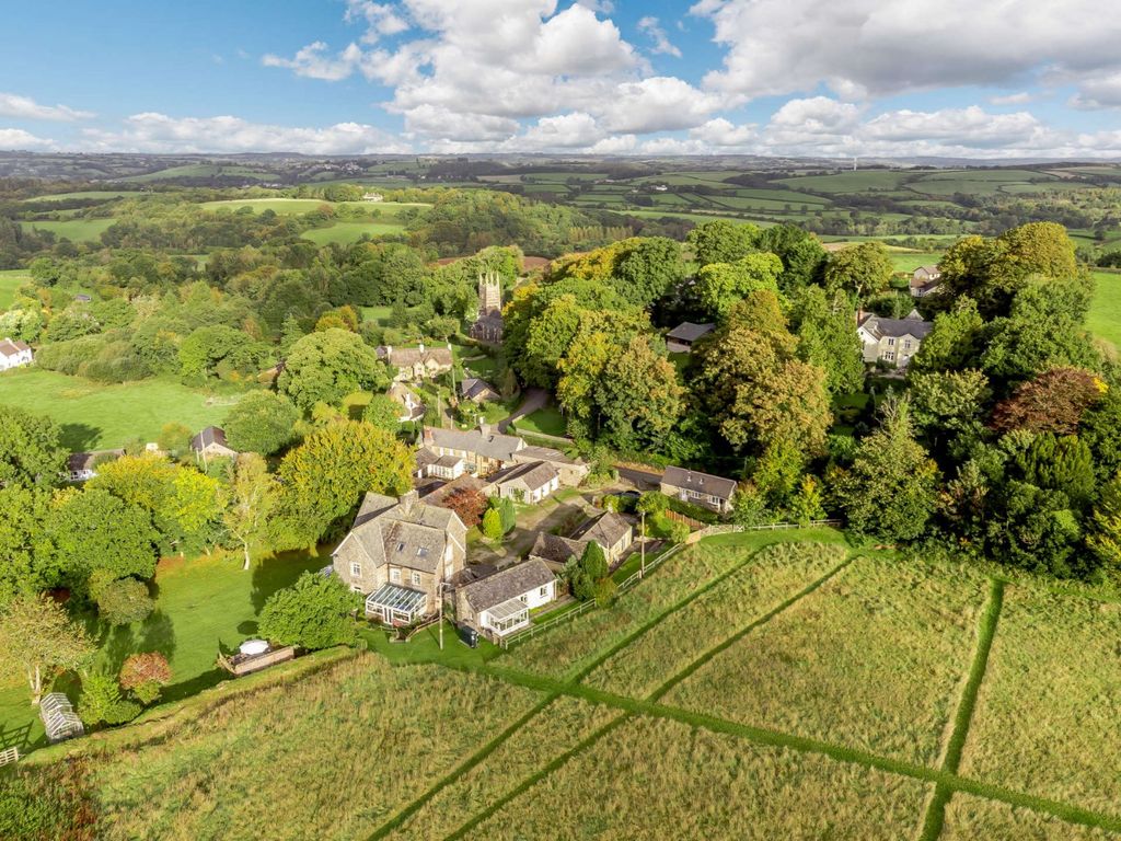 2 bed detached house for sale in Lewdown, Okehampton, Devon EX20 - Zoopla