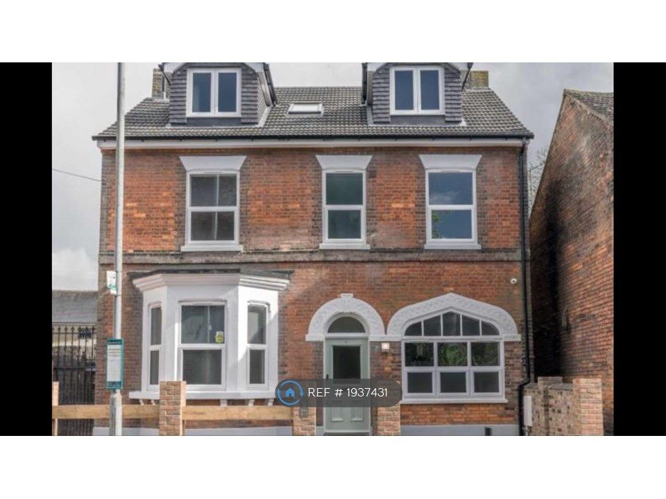 1 bed flat to rent in Wenlock Street, Luton LU2, £1,095 pcm - Zoopla