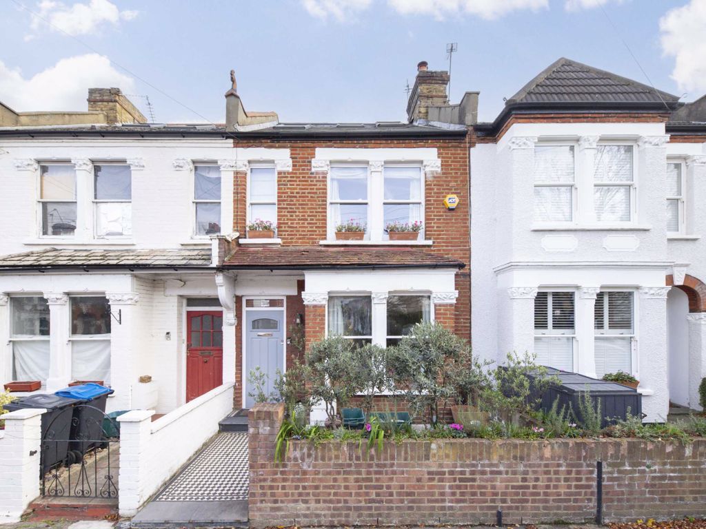 3 bed property for sale in Hotham Road, London SW19 - Zoopla