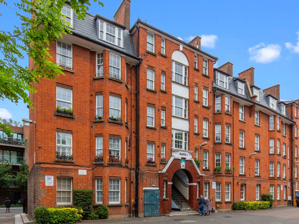 1 bed flat for sale in Peabody Estate, Rodney Road, London SE17, £ ...
