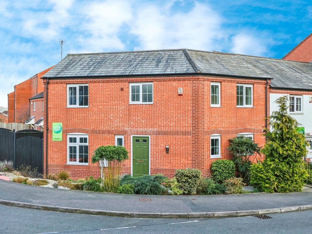 3 Bed Semi Detached House For Sale In Disraeli Crescent Ilkeston De7