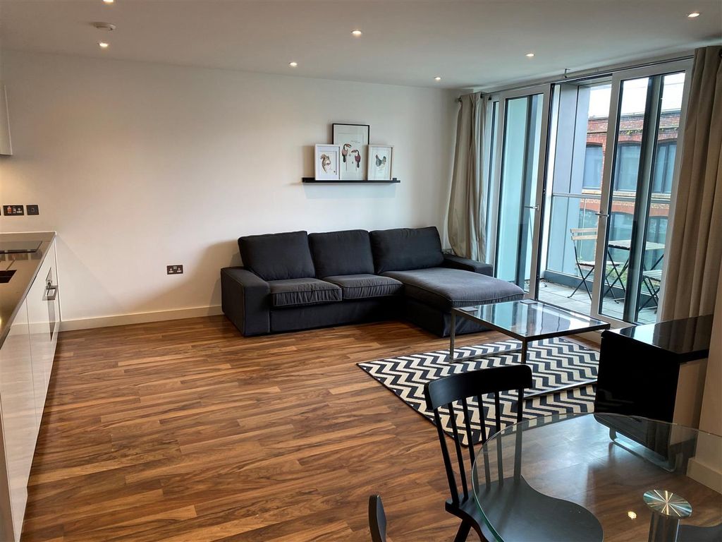 2 bed flat to rent in Milliners Wharf, 2 Munday Street, Manchester M4 ...