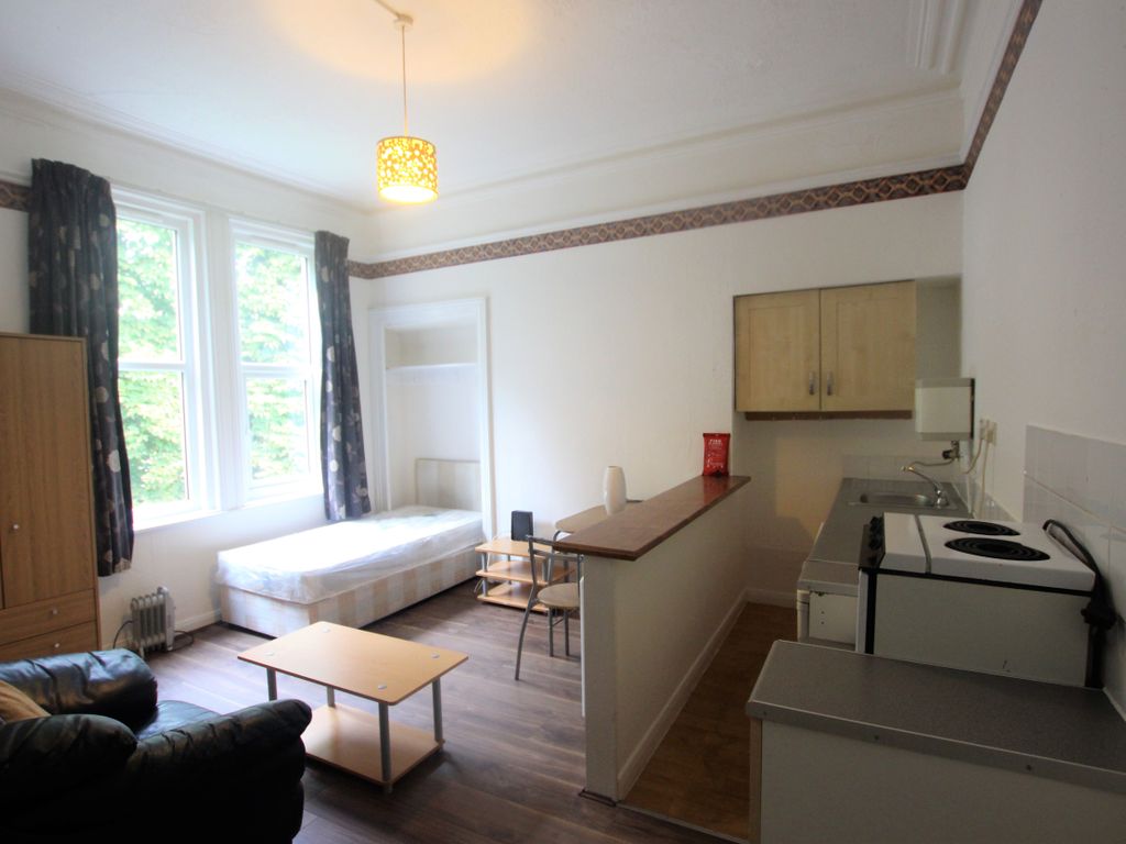 Studio to rent in Springholme Terrace, Stockton TS18 - Zoopla