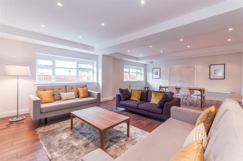 4 bed town house to rent in Belsize Road, London NW6, £5,199 pcm - Zoopla