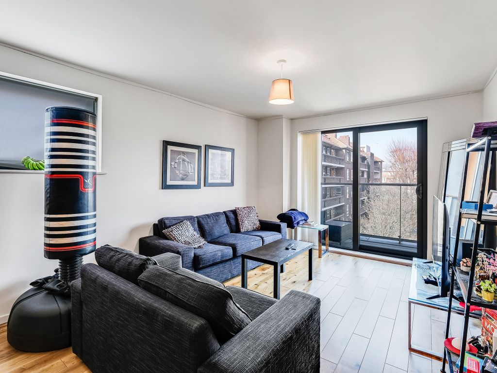 2 bed flat for sale in Chi Building, Crowder Street, London E1 - Zoopla