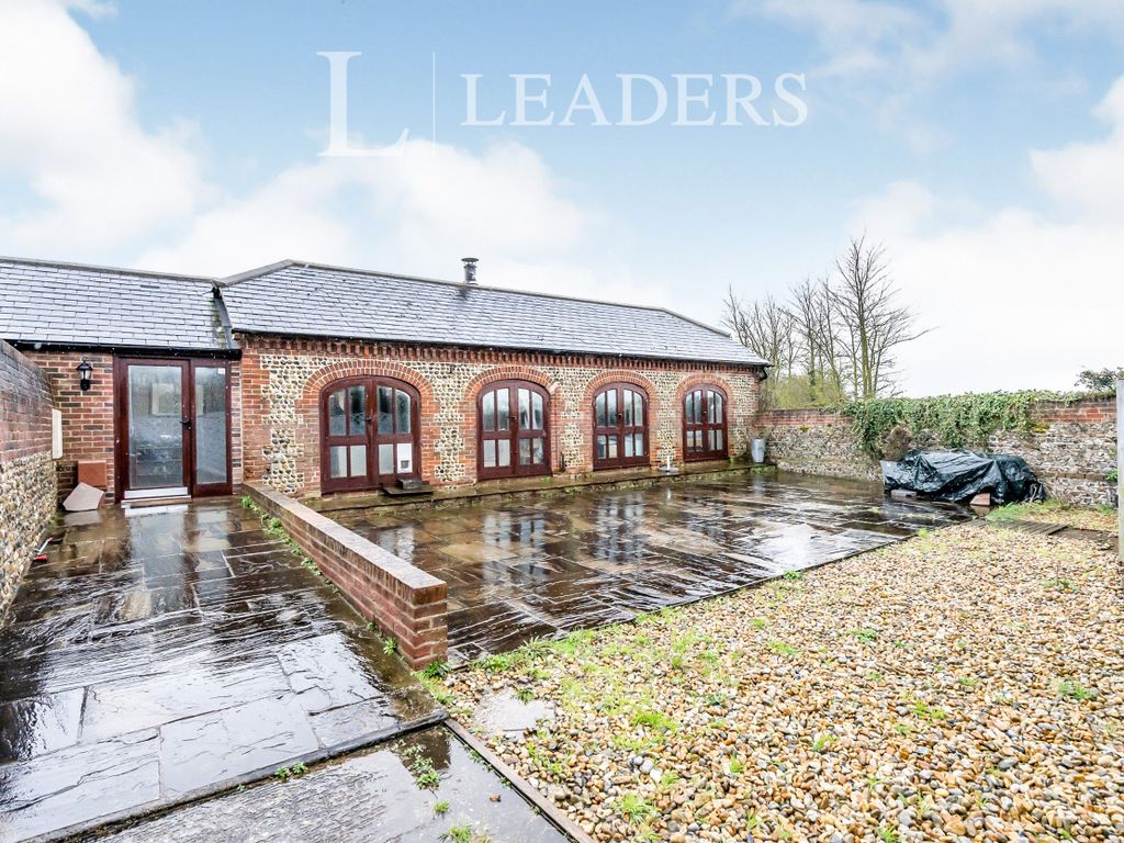 2 bed bungalow to rent in Merston, Chichester PO20 - Zoopla