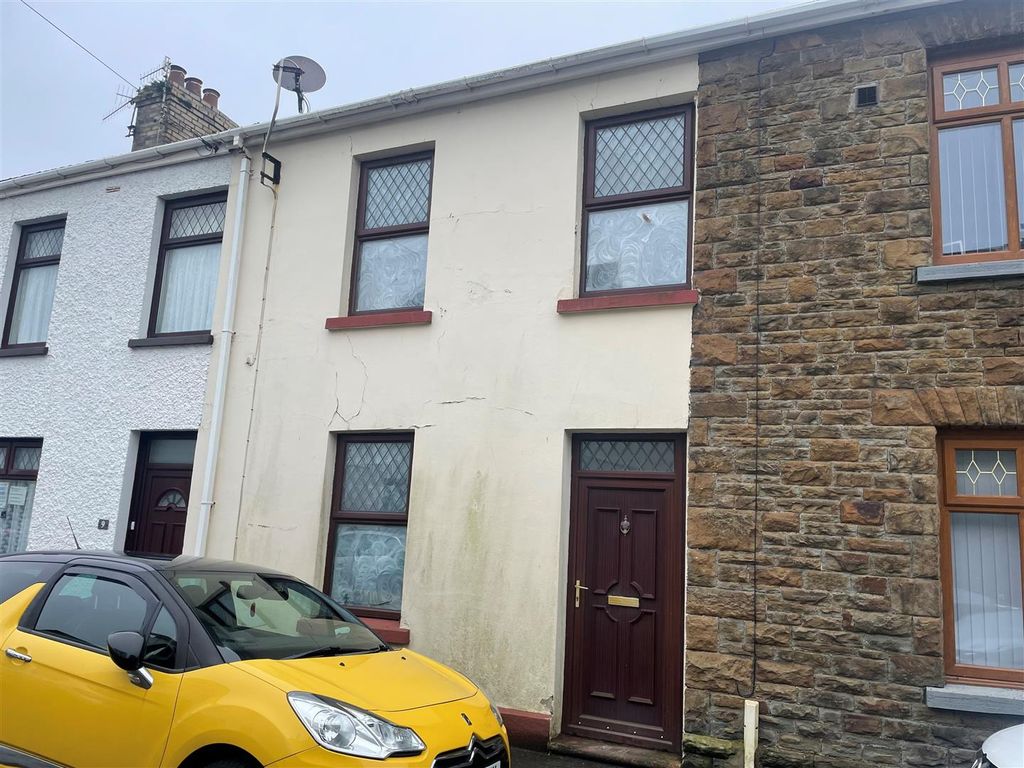 Terraced House For Sale In Springfield Terrace Burry Port Sa16 £