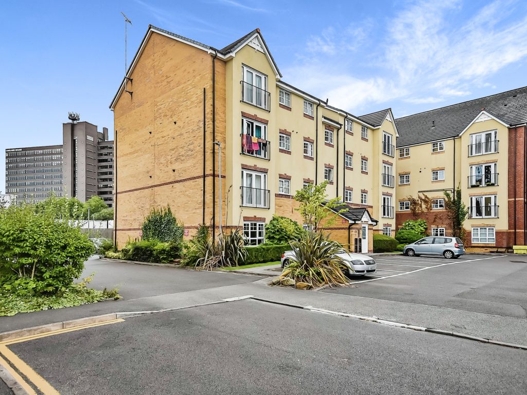 2 bed flat for sale in Montague Road, Manchester, Greater Manchester ...