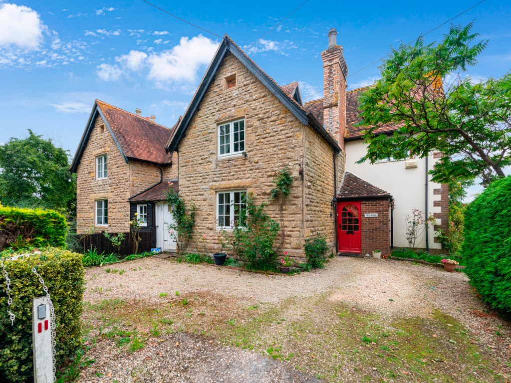 4 bed semi-detached house for sale in Fieldings, Manston, Sturminster ...
