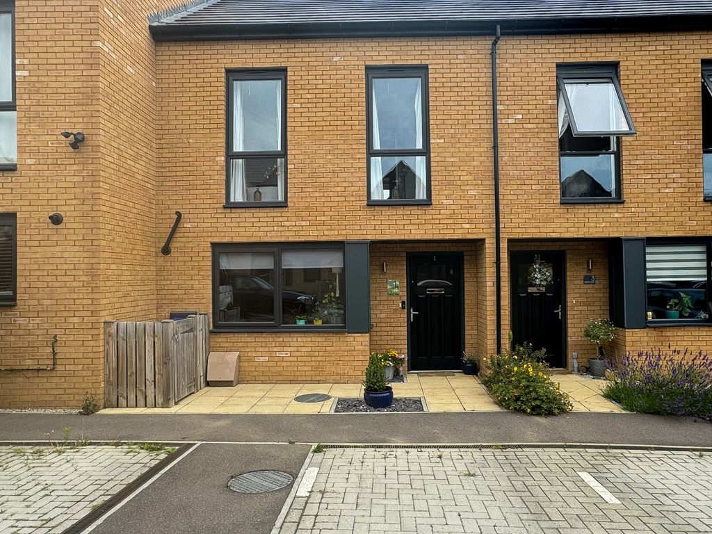 3 bed terraced house for sale in Diana Close, Sittingbourne, Kent ME10 ...