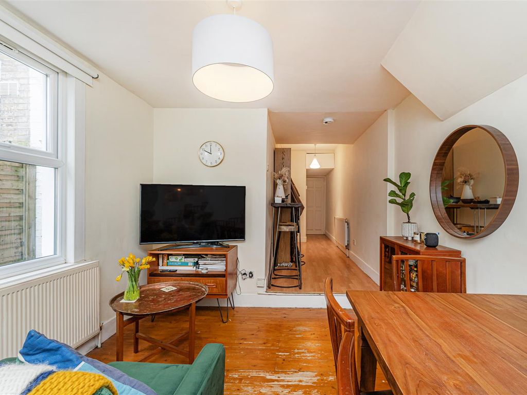 2 bed flat for sale in Mabley Street, London E9, £450,000 - Zoopla