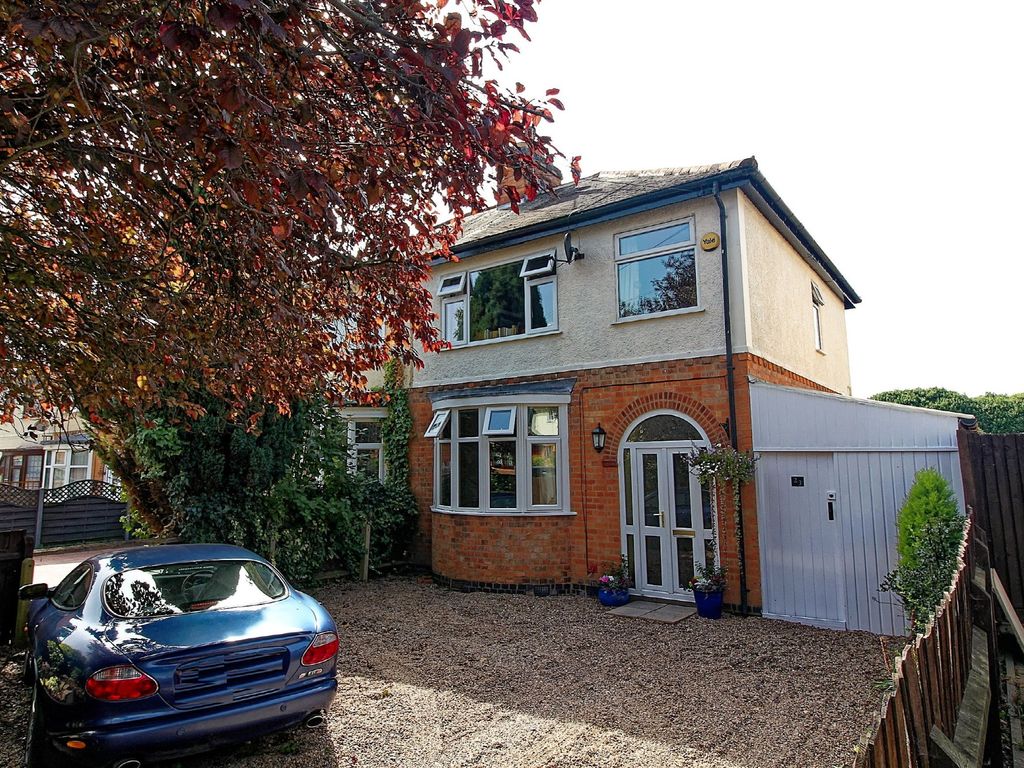 3 Bed Semi Detached House For Sale In Saffron Road South Wigston