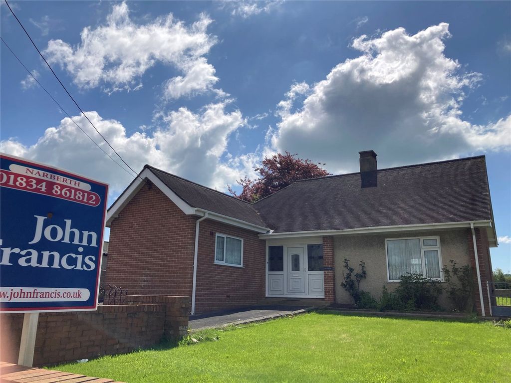 2 bed bungalow for sale in Spring Gardens, Whitland SA34 - Zoopla